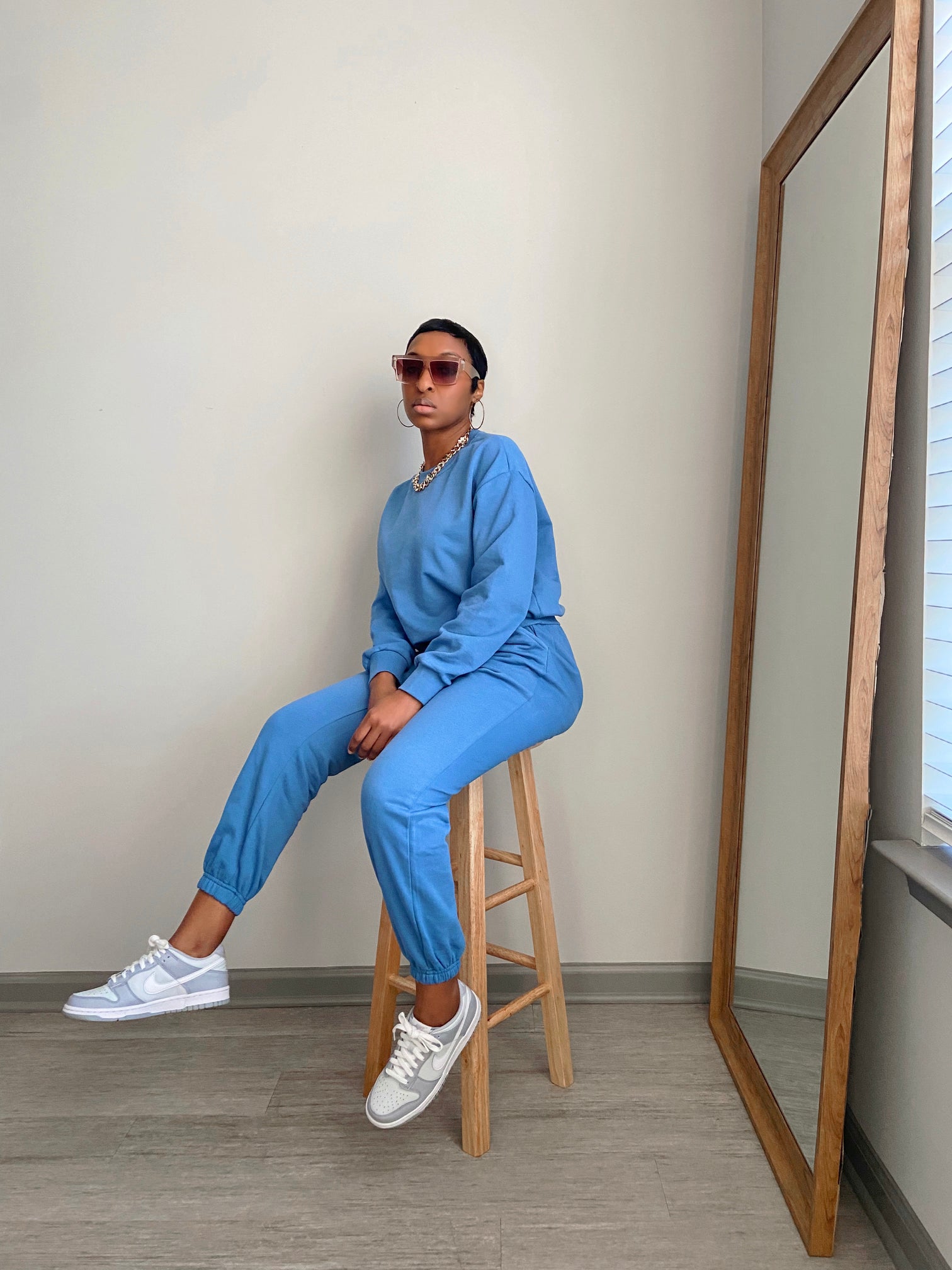 For every side of, Her | Gold Sick.